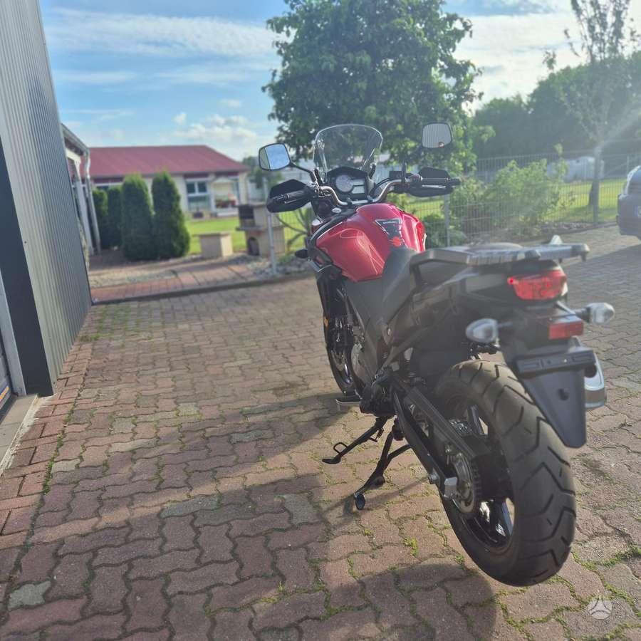 Suzuki DL 2022 in Klaipeda, with an engine capacity of 0.65 L and mileage of 2 thousand km for 8900 €, photo 30 on AUTOMOTO.COM.LV