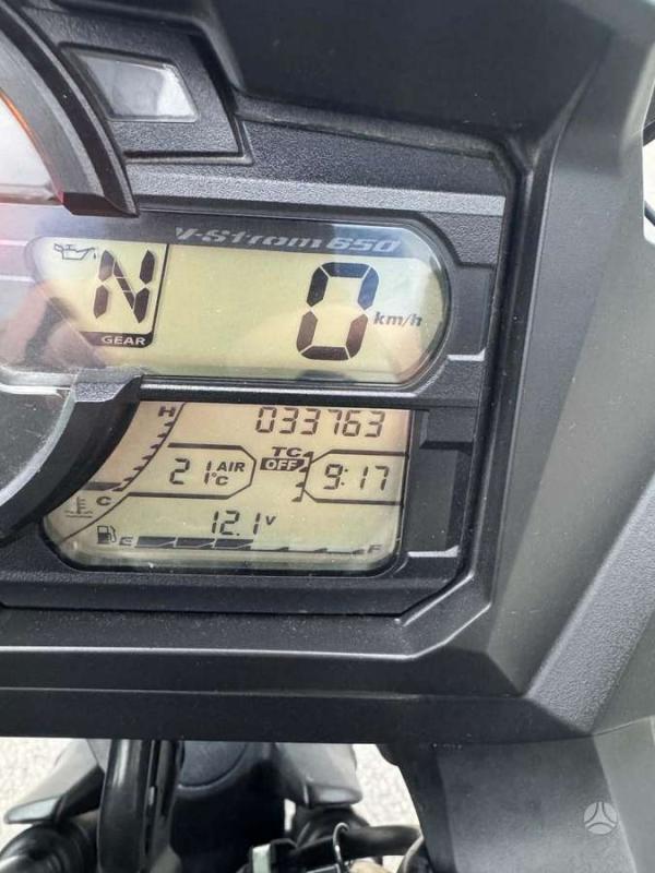 Suzuki DL 2023 Tauragė, ar dzinēja tilpumu 0.65 L un nobraukumu 34 tūkst. km par 5000 €, foto 3 vietnē AUTOMOTO.COM.LV