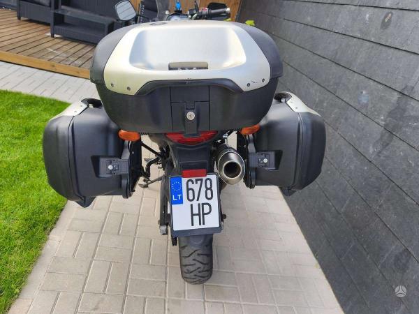 Orange Suzuki DL 2012 in Vilnius, with an engine capacity of 0.65 L and mileage of 47 thousand km for 3850 €, photo 9 on AUTOMOTO.COM.LV
