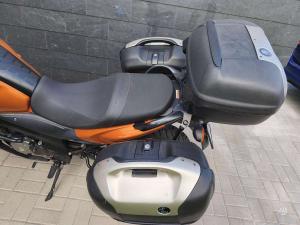 Oranžs Suzuki DL 2012 Viļņa, ar dzinēja tilpumu 0.65 L un nobraukumu 47 tūkst. km par 3850 €, foto 12 vietnē AUTOMOTO.COM.LV