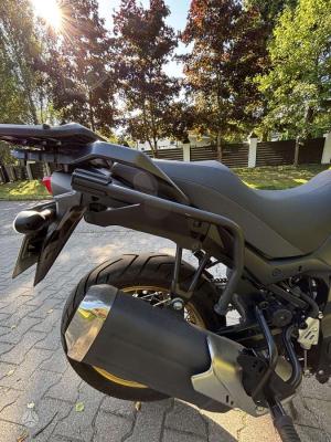 Yellow Suzuki DL 2022 in Vilnius, with an engine capacity of 0.65 L and mileage of 19 thousand km for 6099 €, photo 18 on AUTOMOTO.COM.LV