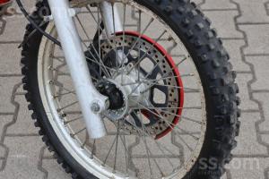 Suzuki DR 650 1995 in Riga, with an engine capacity of 0.65 L and mileage of 0 thousand km for 1495 €, photo 6 on AUTOMOTO.COM.LV