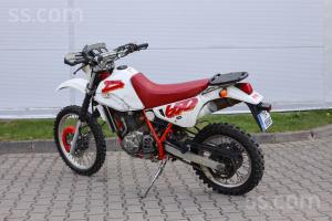 Suzuki DR 650 1995 in Riga, with an engine capacity of 0.65 L and mileage of 0 thousand km for 1495 €, photo 7 on AUTOMOTO.COM.LV