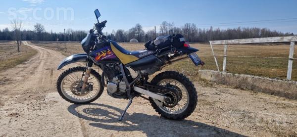 Сузуки DR 650 1996 в Екабпилс, объемом двигателя 0.65 л и пробегом 0 тыс. км за 2400 €, фото 3 на AUTOMOTO.COM.LV