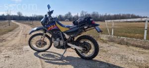 Сузуки DR 650 1996 в Екабпилс, объемом двигателя 0.65 л и пробегом 0 тыс. км за 2400 €, фото 4 на AUTOMOTO.COM.LV