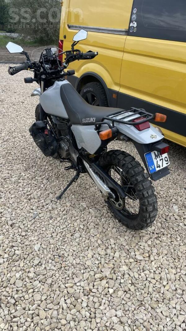 Suzuki DR 650SE 1996 Rīga, ar dzinēja tilpumu 0.65 L un nobraukumu 0 tūkst. km par 3416 €, foto 2 vietnē AUTOMOTO.COM.LV