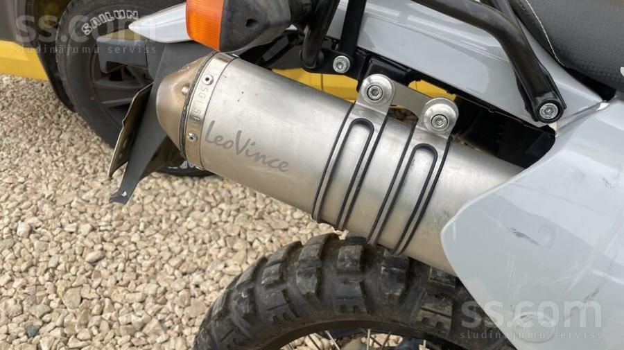 Suzuki DR 650SE 1996 Rīga, ar dzinēja tilpumu 0.65 L un nobraukumu 0 tūkst. km par 3416 €, foto 7 vietnē AUTOMOTO.COM.LV