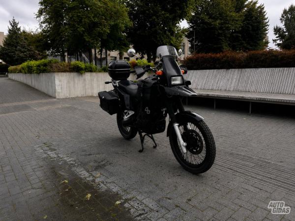 Melns Suzuki DR 1993 Viļņa, ar dzinēja tilpumu 0.80 L un nobraukumu 4 tūkst. km par 2150 €, foto 5 vietnē AUTOMOTO.COM.LV