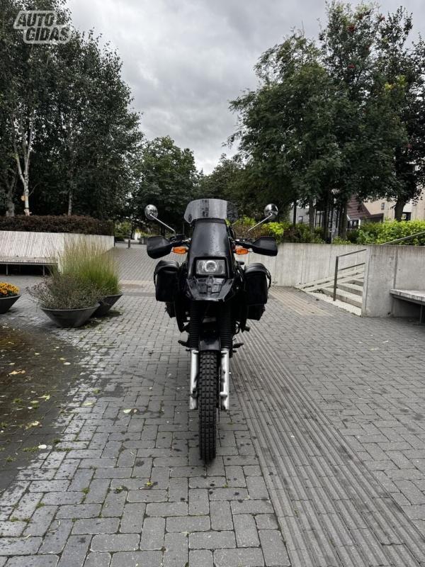 Melns Suzuki DR 1993 Viļņa, ar dzinēja tilpumu 0.80 L un nobraukumu 4 tūkst. km par 2150 €, foto 10 vietnē AUTOMOTO.COM.LV