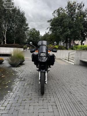 Black Suzuki DR 1993 in Vilnius, with an engine capacity of 0.80 L and mileage of 4 thousand km for 2150 €, photo 11 on AUTOMOTO.COM.LV