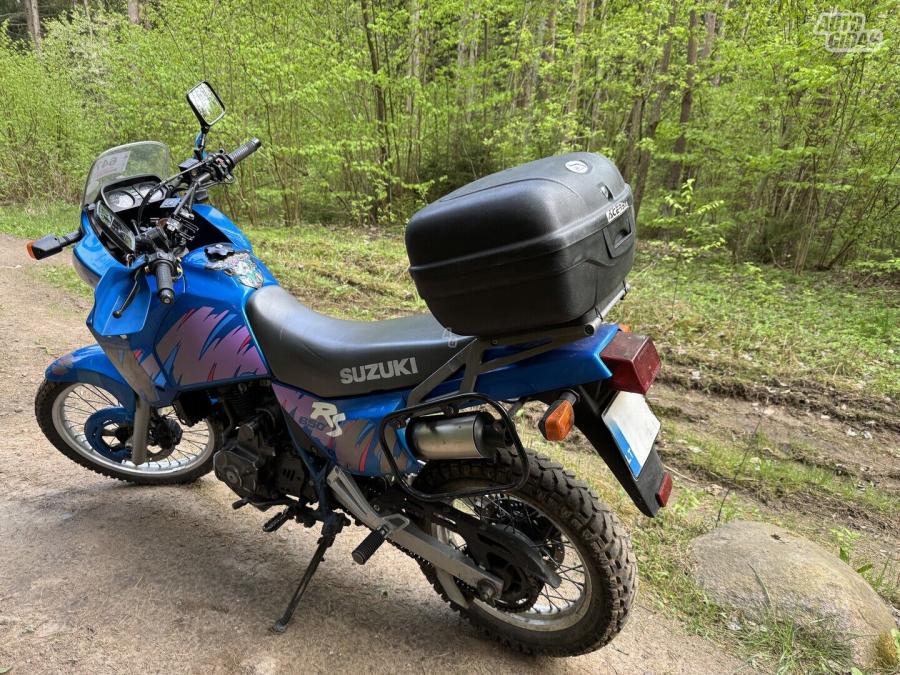 Blue Suzuki DR 1992 in Vilnius, with an engine capacity of 0.65 L and mileage of 42 thousand km for 1650 €, photo 3 on AUTOMOTO.COM.LV