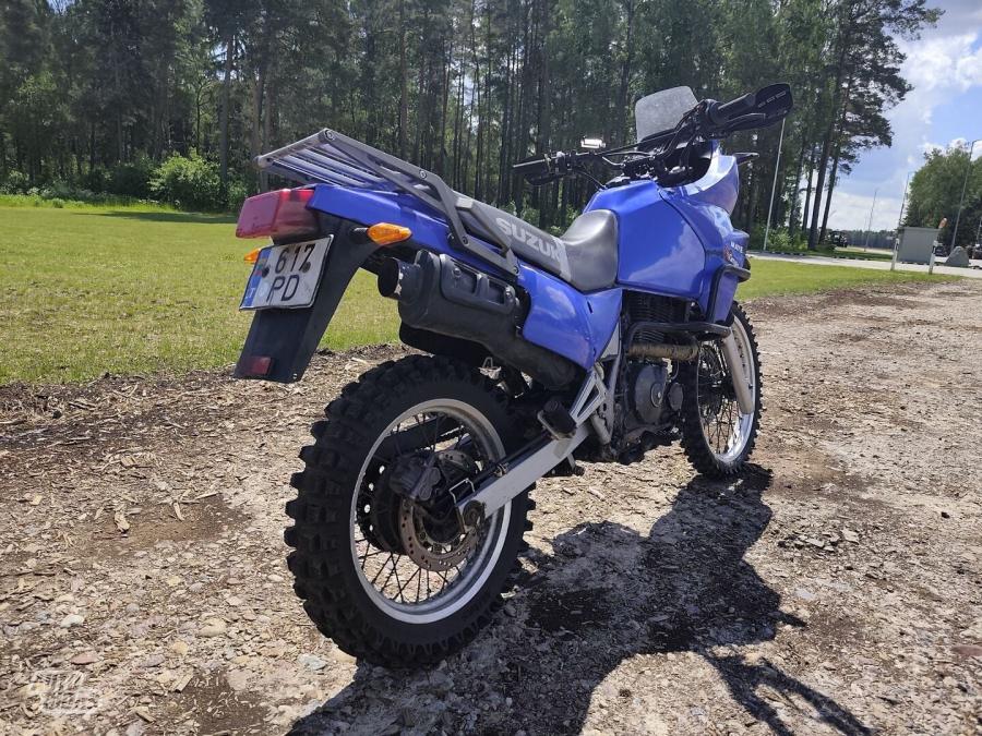 Zils Suzuki DR 1994 Kauņa, ar dzinēja tilpumu 0.65 L un nobraukumu 41 tūkst. km par 1700 €, foto 4 vietnē AUTOMOTO.COM.LV