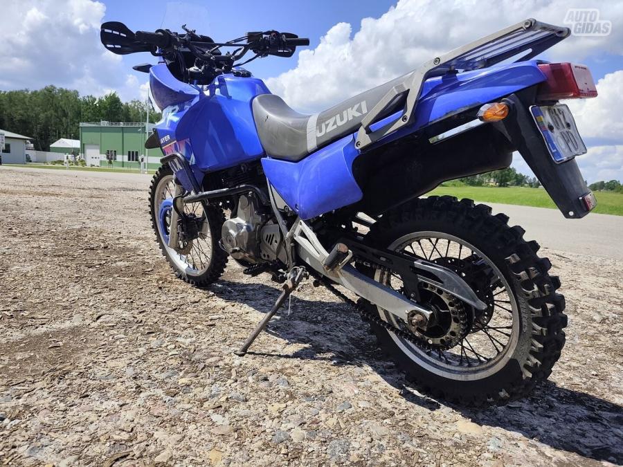 Zils Suzuki DR 1994 Kauņa, ar dzinēja tilpumu 0.65 L un nobraukumu 41 tūkst. km par 1700 €, foto 5 vietnē AUTOMOTO.COM.LV