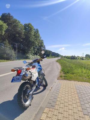 Suzuki DR 1990 Kauņa, ar dzinēja tilpumu 0.65 L un nobraukumu 41 tūkst. km par 3199 €, foto 3 vietnē AUTOMOTO.COM.LV