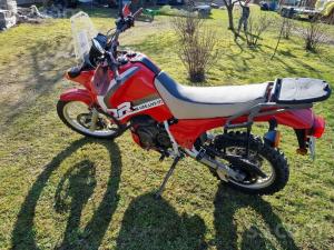Suzuki DR 1991 in Riga, with an engine capacity of 0.78 L and mileage of 0 thousand km for 1600 €, photo 4 on AUTOMOTO.COM.LV