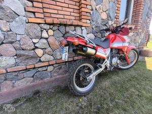 Suzuki DR 1991 in Kelme, with an engine capacity of 0.00 L and mileage of 0 thousand km for 1300 €, photo 3 on AUTOMOTO.COM.LV