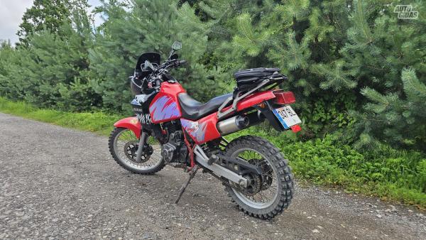 Suzuki DR 1992 in Kaunas, with an engine capacity of 0.65 L and mileage of 39 thousand km for 2000 €, photo 3 on AUTOMOTO.COM.LV
