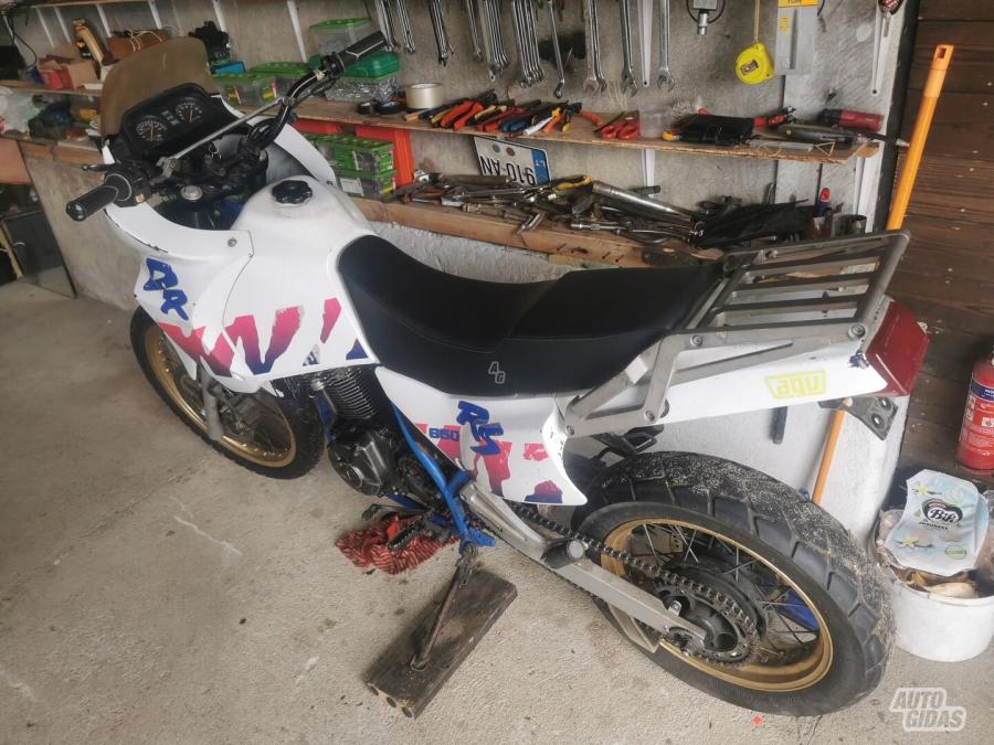 Suzuki DR 1994 in Klaipeda, with an engine capacity of 0.00 L and mileage of 0 thousand km for 980 €, photo 1 on AUTOMOTO.COM.LV