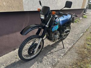 Suzuki DR 1994 Tauragė, ar dzinēja tilpumu 0.65 L un nobraukumu 38 tūkst. km par 1940 €, foto 8 vietnē AUTOMOTO.COM.LV