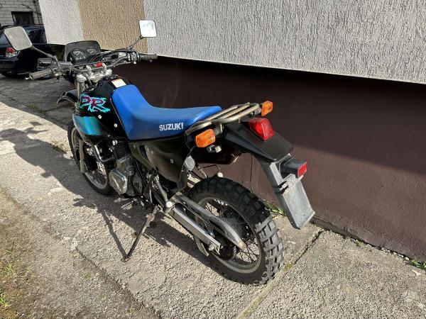 Suzuki DR 1994 in Taurage, with an engine capacity of 0.65 L and mileage of 38 thousand km for 1940 €, photo 9 on AUTOMOTO.COM.LV