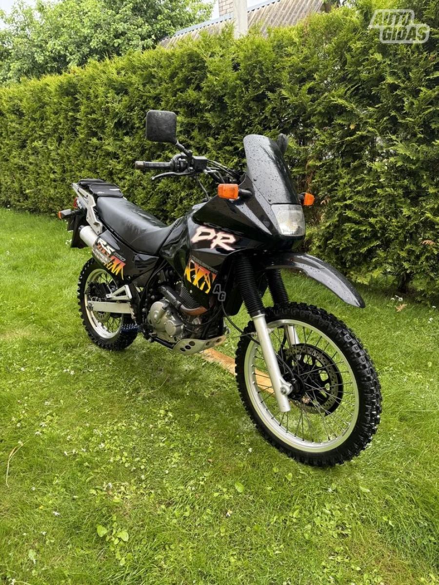 Suzuki DR 1995 in Vilnius, with an engine capacity of 0.00 L and mileage of 0 thousand km for 1900 €, photo 3 on AUTOMOTO.COM.LV