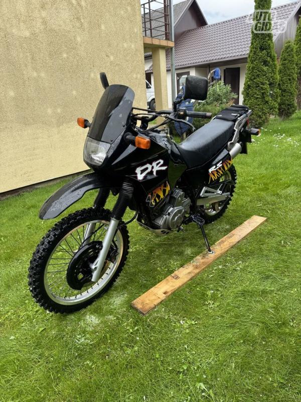 Suzuki DR 1995 in Vilnius, with an engine capacity of 0.00 L and mileage of 0 thousand km for 1900 €, photo 3 on AUTOMOTO.COM.LV