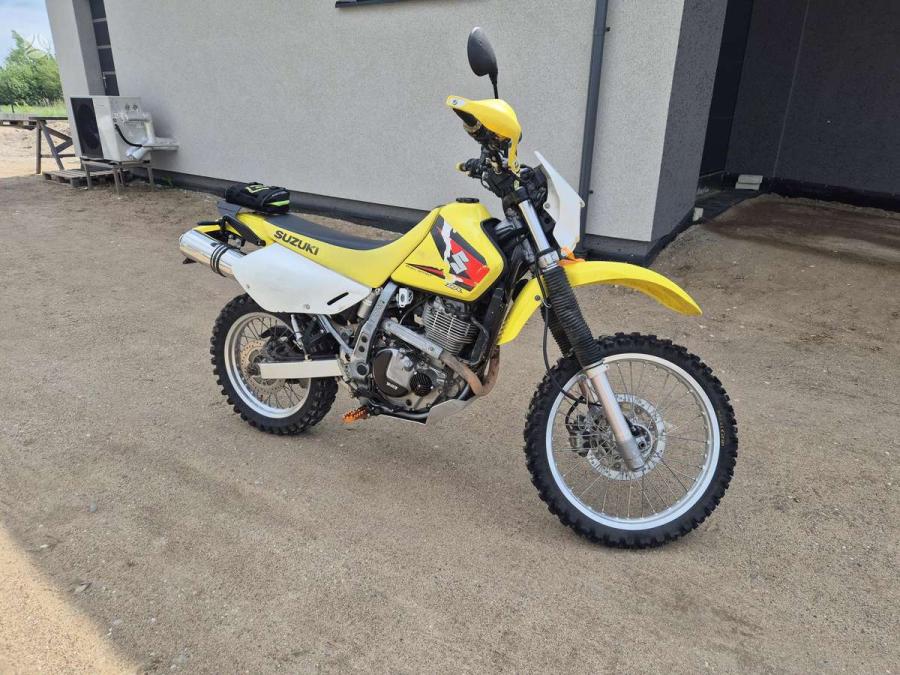 Suzuki DR 2005 in Kaunas, with an engine capacity of 0.65 L and mileage of 19 thousand km for 3300 €, photo 5 on AUTOMOTO.COM.LV