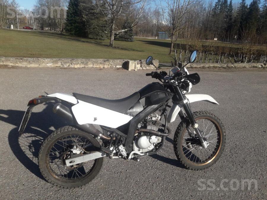 Suzuki DR 2007 Rīga, ar dzinēja tilpumu 0.13 L un nobraukumu 0 tūkst. km par 1390 €, foto 5 vietnē AUTOMOTO.COM.LV
