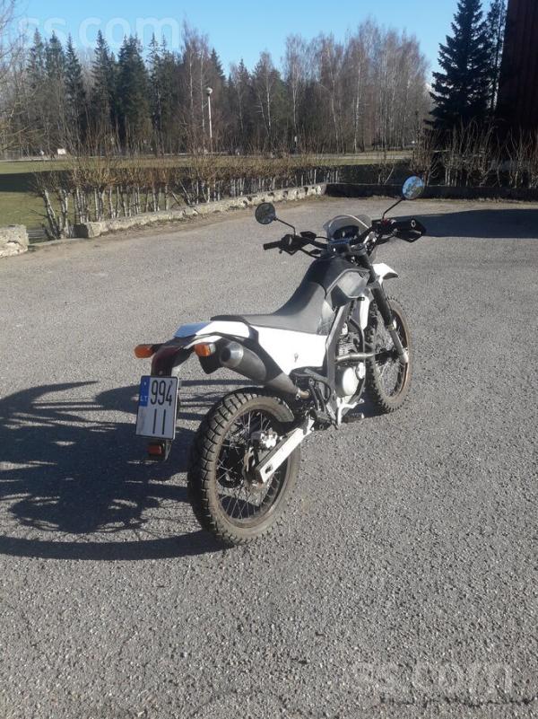 Suzuki DR 2013 Rīga, ar dzinēja tilpumu 0.13 L un nobraukumu 0 tūkst. km par 990 €, foto 6 vietnē AUTOMOTO.COM.LV