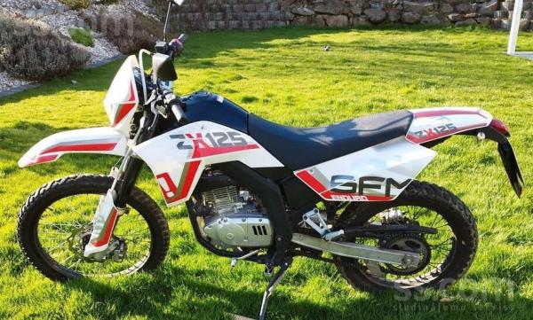 Suzuki DR 2013 Rīga, ar dzinēja tilpumu 0.13 L un nobraukumu 0 tūkst. km par 990 €, foto 9 vietnē AUTOMOTO.COM.LV