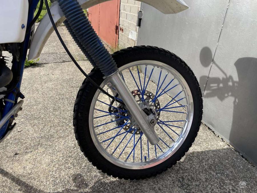Balts Suzuki DR 1996 Klaipėda, ar dzinēja tilpumu 0.35 L un nobraukumu 10 tūkst. km par 3400 €, foto 8 vietnē AUTOMOTO.COM.LV