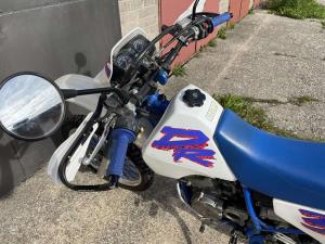 Balts Suzuki DR 1996 Klaipėda, ar dzinēja tilpumu 0.35 L un nobraukumu 10 tūkst. km par 3400 €, foto 13 vietnē AUTOMOTO.COM.LV