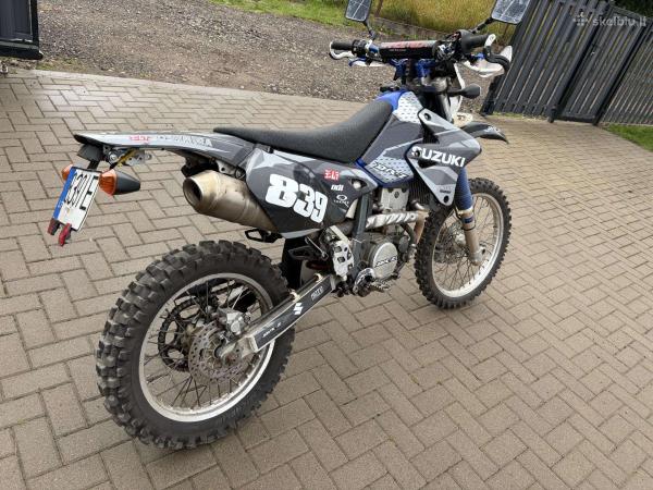 Blue Suzuki DR-Z 2003 in Vilnius, with an engine capacity of 0.40 L and mileage of 21 thousand km for 3300 €, photo 11 on AUTOMOTO.COM.LV