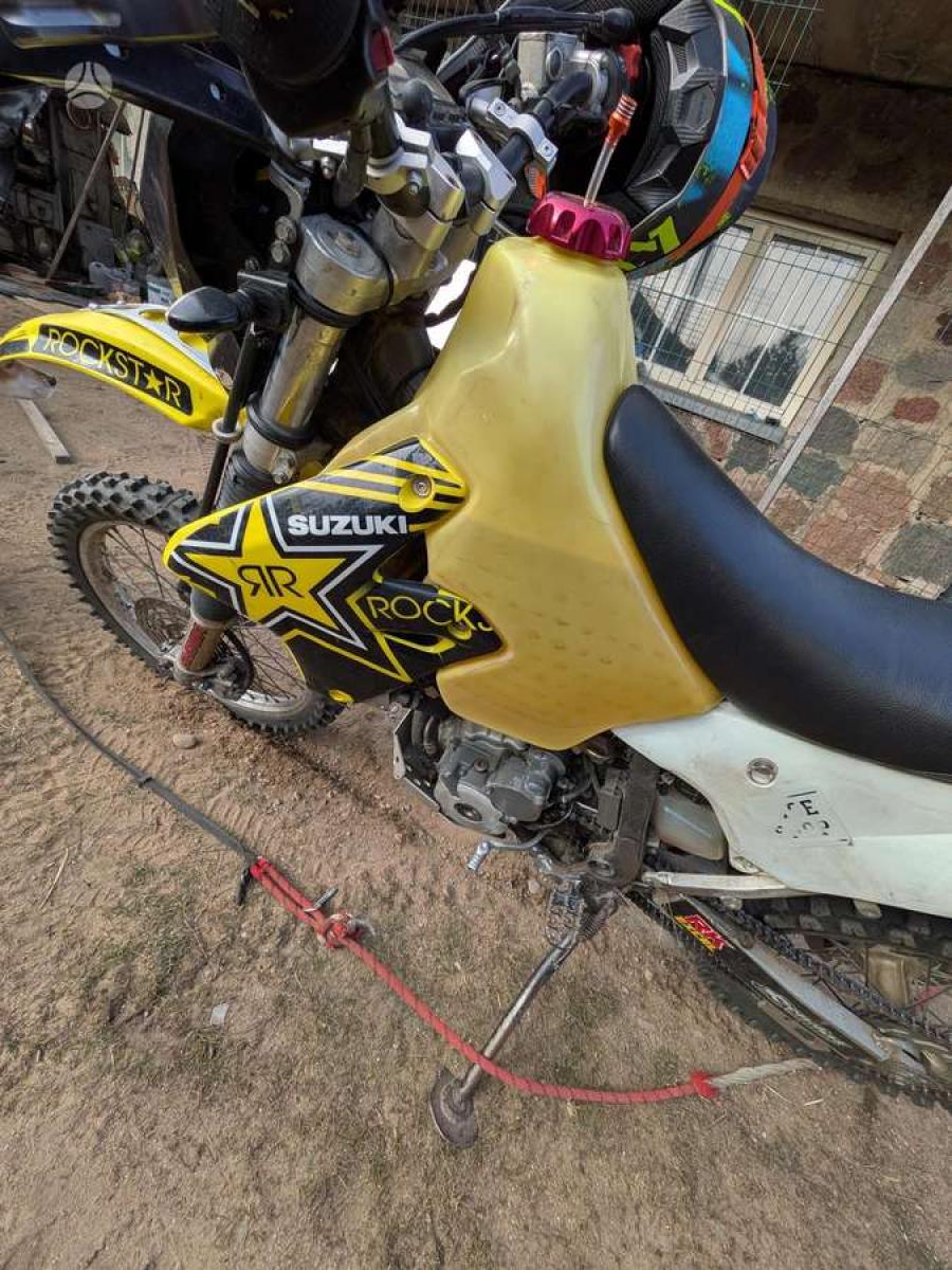 Suzuki DR-Z 2000 in Palanga, with an engine capacity of 0.40 L and mileage of 30 thousand km for 2999 €, photo 12 on AUTOMOTO.COM.LV