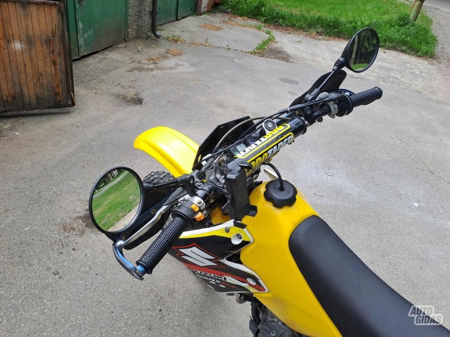 Сузуки DR-Z 2001 в Клайпеда, объемом двигателя 0.00 л и пробегом 0 тыс. км за 2500 €, фото 5 на AUTOMOTO.COM.LV