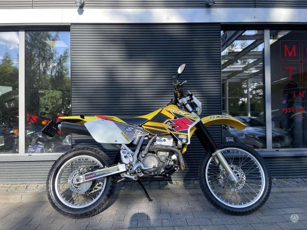 Сузуки DR-Z 2001 в Рига, объемом двигателя 0.40 л и пробегом 9 тыс. км за 3299 €, фото 6 на AUTOMOTO.COM.LV