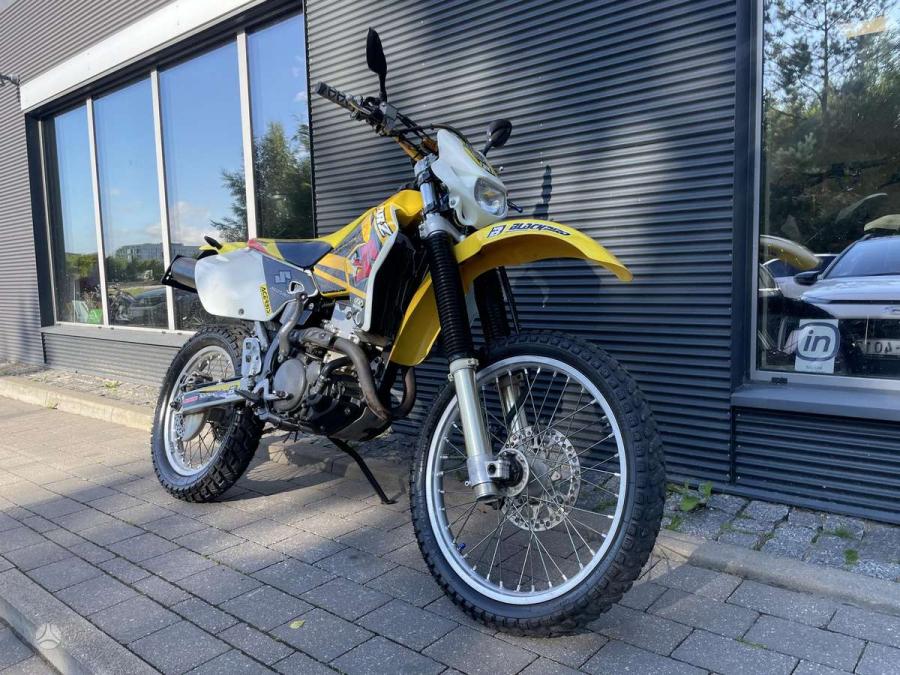 Сузуки DR-Z 2001 в Рига, объемом двигателя 0.40 л и пробегом 9 тыс. км за 3299 €, фото 7 на AUTOMOTO.COM.LV
