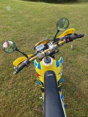 Suzuki DR-Z 2004 in Vilnius, with an engine capacity of 0.00 L and mileage of 16 thousand km for 3100 €, photo 7 on AUTOMOTO.COM.LV