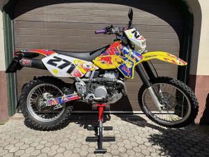 Dzeltens Suzuki DR-Z 2000 Kauņa, ar dzinēja tilpumu 0.40 L un nobraukumu 24 tūkst. km par 3250 €, foto 3 vietnē AUTOMOTO.COM.LV