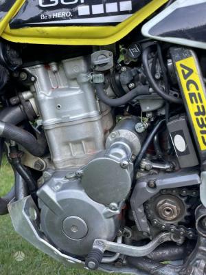 Dzeltens Suzuki DR-Z 2003 Panevēža, ar dzinēja tilpumu 0.40 L un nobraukumu 20 tūkst. km par 3100 €, foto 11 vietnē AUTOMOTO.COM.LV