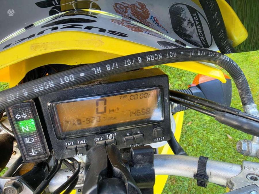 Желтый Сузуки DR-Z 2007 в Вильнюс, объемом двигателя 0.40 л и пробегом 24 тыс. км за 3999 €, фото 9 на AUTOMOTO.COM.LV