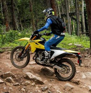 Dzeltens Suzuki DR-Z 2026 Viļņa, ar dzinēja tilpumu 0.40 L un nobraukumu 0 tūkst. km par 8990 €, foto 12 vietnē AUTOMOTO.COM.LV