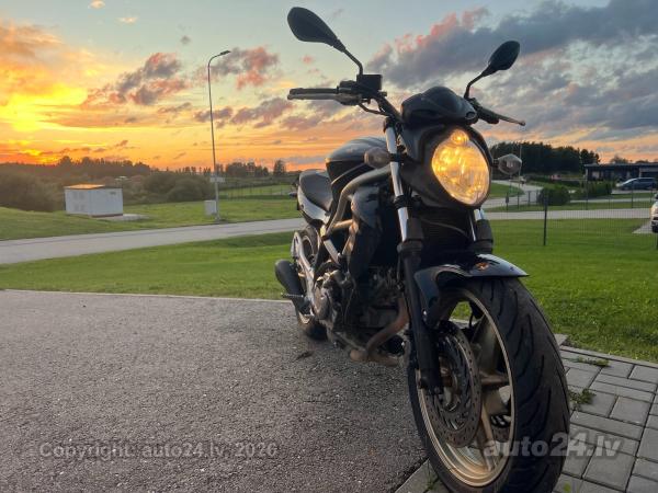 Сузуки Gladius 650 2009 в Таллин на AUTOMOTO.COM.LV Черный Сузуки Gladius 650 2009 в Таллин, объемом двигателя 0.65 л и пробегом 22 тыс. км за 3099 €, фото 3 на AUTOMOTO.COM.LV