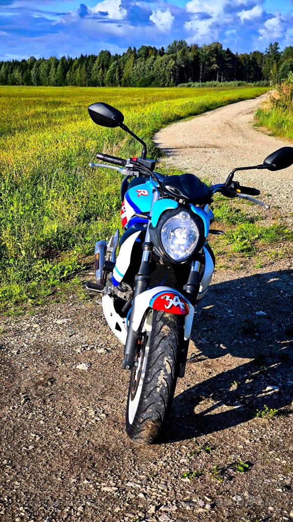 Сузуки Gladius 650 2012 в Таллин, объемом двигателя 0.65 л и пробегом 41 тыс. км за 4200 €, фото 4 на AUTOMOTO.COM.LV