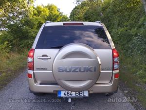 Smilšu krāsa Suzuki grand-vitara 2008 Tallina, ar dzinēja tilpumu 2.00 L un nobraukumu 220 tūkst. km par 4200 €, foto 5 vietnē AUTOMOTO.COM.LV