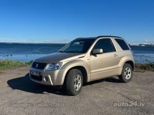 Smilšu krāsa Suzuki grand-vitara 2008 Tallina, ar dzinēja tilpumu 1.90 L un nobraukumu 253 tūkst. km par 4999 €, foto 3 vietnē AUTOMOTO.COM.LV