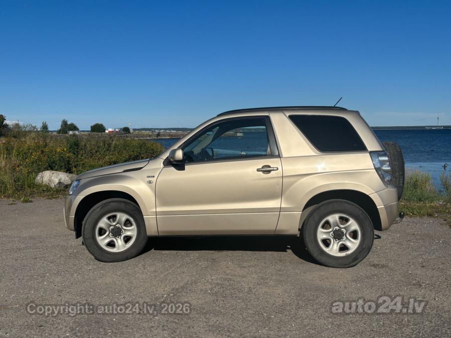 Smilšu krāsa Suzuki grand-vitara 2008 Tallina, ar dzinēja tilpumu 1.90 L un nobraukumu 253 tūkst. km par 4999 €, foto 4 vietnē AUTOMOTO.COM.LV
