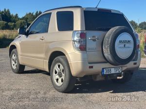 Smilšu krāsa Suzuki grand-vitara 2008 Tallina, ar dzinēja tilpumu 1.90 L un nobraukumu 253 tūkst. km par 4999 €, foto 5 vietnē AUTOMOTO.COM.LV