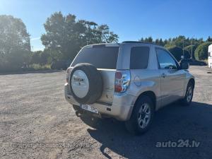 Smilšu krāsa Suzuki grand-vitara 2008 Tallina, ar dzinēja tilpumu 1.90 L un nobraukumu 253 tūkst. km par 4999 €, foto 6 vietnē AUTOMOTO.COM.LV