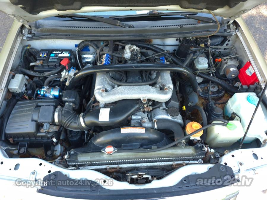 Smilšu krāsa Suzuki grand-vitara 2001 Pērnava, ar dzinēja tilpumu 2.70 L un nobraukumu 387 tūkst. km par 1100 €, foto 5 vietnē AUTOMOTO.COM.LV